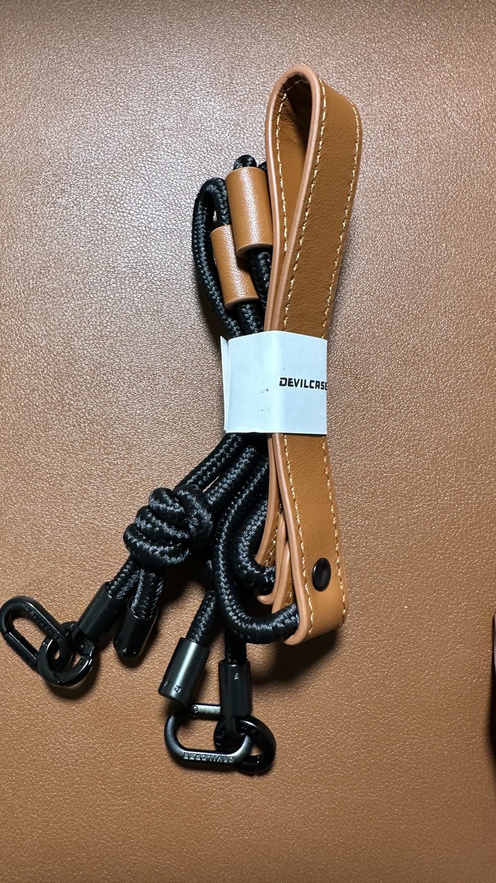 不專業開箱『DEVILCASE 惡魔防摔殼PRO 2』開箱分享。 - Mobile01